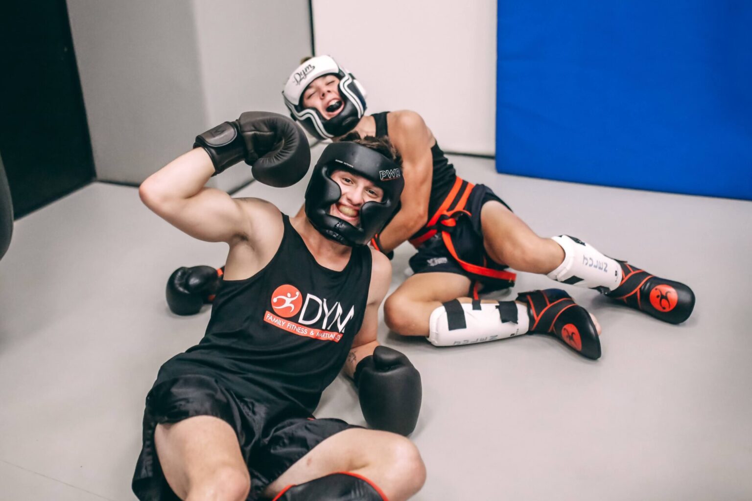 Clases de Kick Boxing | Aprende de forma Segura | Centros Dym